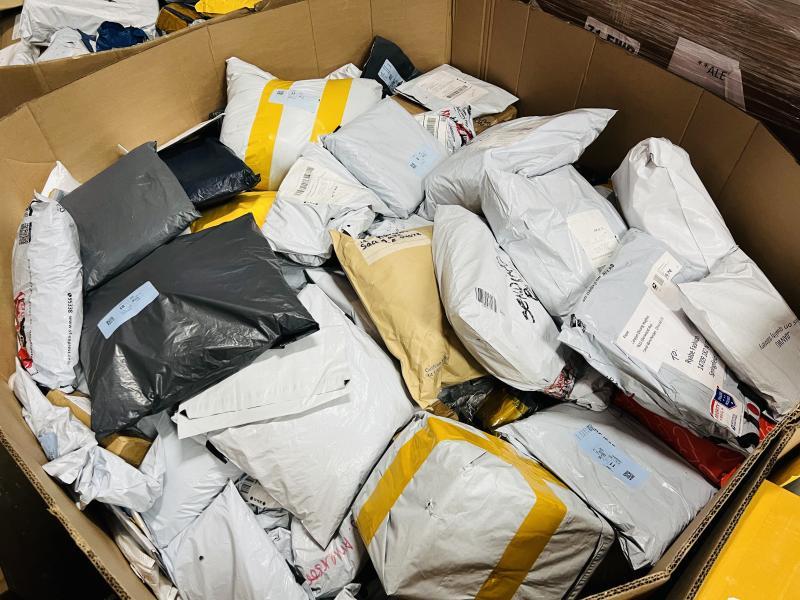 Packages of Wholesale Consumer Electronics - Liquidation.com Auctions