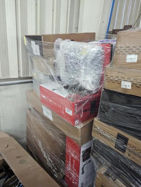 Pallets of Wholesale Consumer Electronics - Liquidation.com Auctions